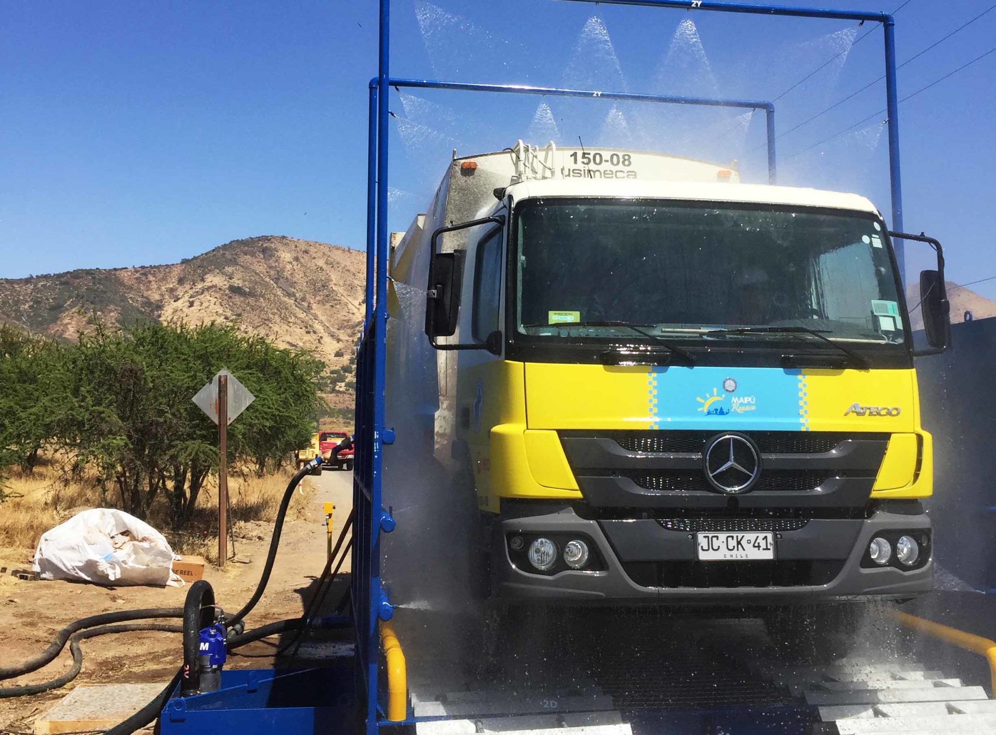 Wheel wash vs Road Sweeper